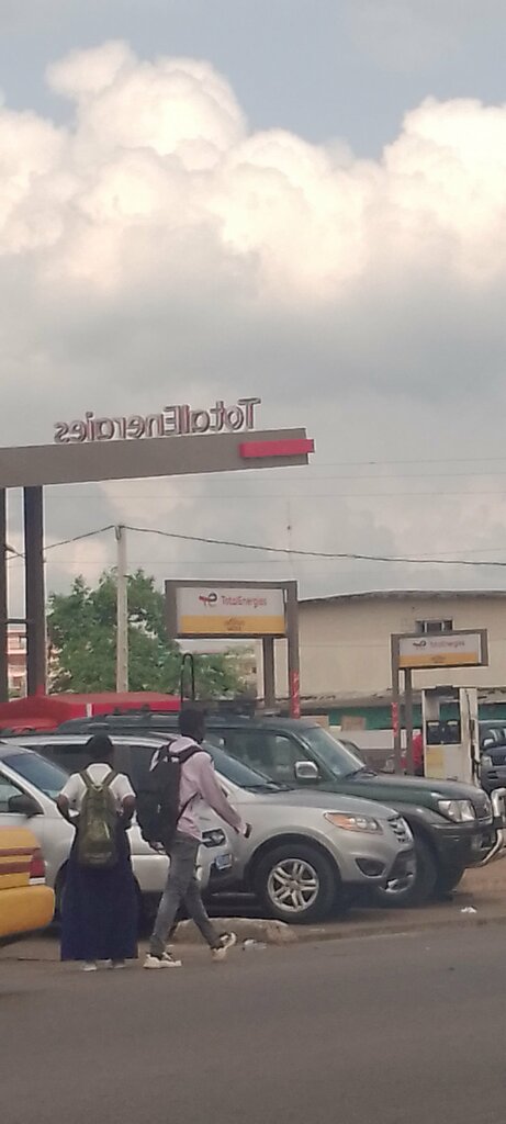 Ticari gayrimenkul alım satımı TotalEnergies, Abican, foto