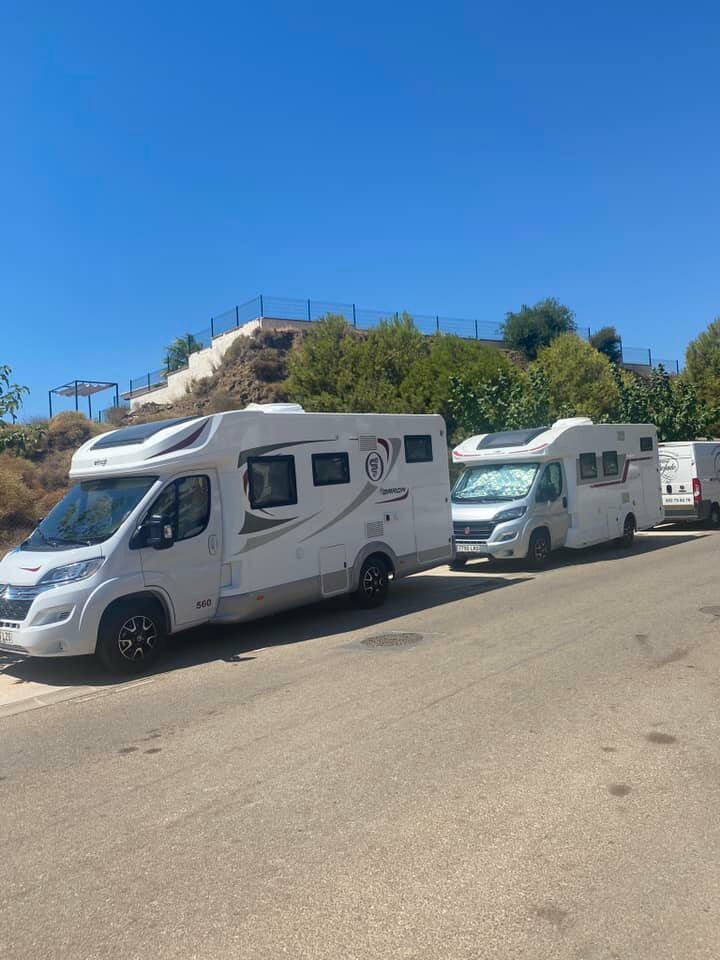 Oto kiralama Alquiler de Autocaravanas J&j, Malaga, foto