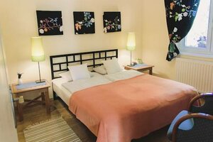 Toldi68 Apartmanház (Toldi Miklos Utca 68,8360 Keszthely,), otel  Zala'dan