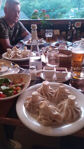 Старая мельница (Nadyozhnaya ulitsa No:1/2), kafe  Soçi'den
