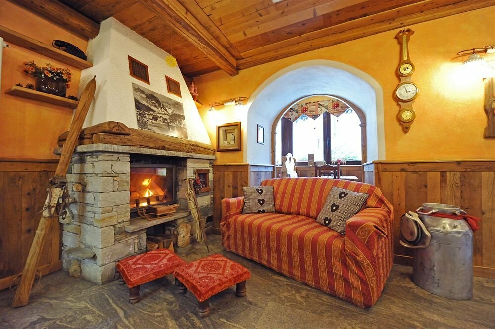 Otel L'Ancien Paquier Chambre D'Hotes, Aosta Vadisi, foto