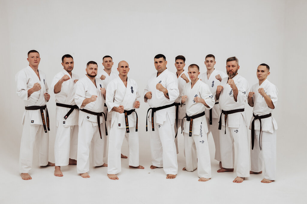 Spor kulüpleri Karate Kyokushin, Tiumen, foto