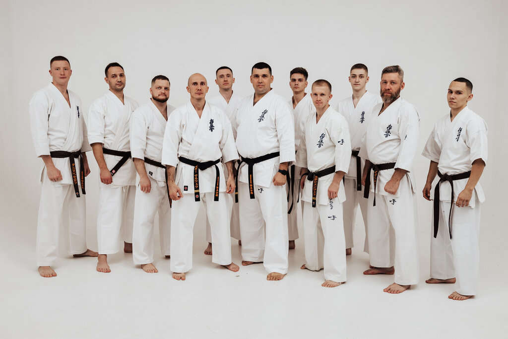 Spor kulüpleri Karate Kyokushin, Tiumen, foto