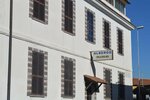 Albergo Ollolai (Via del Gazometro No:3, Civitavecchia), otel  Civitavecchia'dan