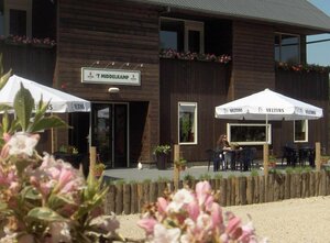 Hotel T Middelkamp (Roswinkelerstraat 81B,7895 AN Roswinkel,), otel  Drenthe'den