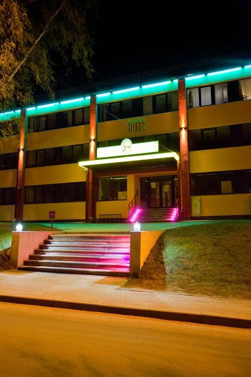 Otel Hotel Buts, Cēsis, foto