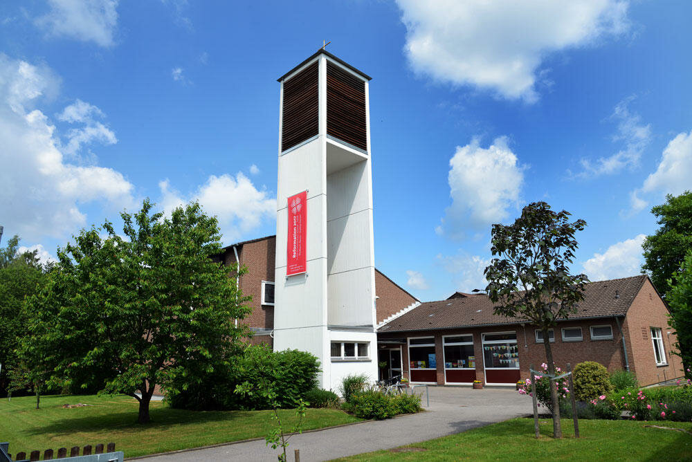 Dini dernekler Versöhnungskirche Eilendorf - Evangelische Kirchengemeinde Aachen, Aachen, foto