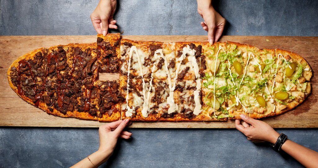 Ekmek fırını Kaak Al Manara Bakery & Eatery, Dubai, foto