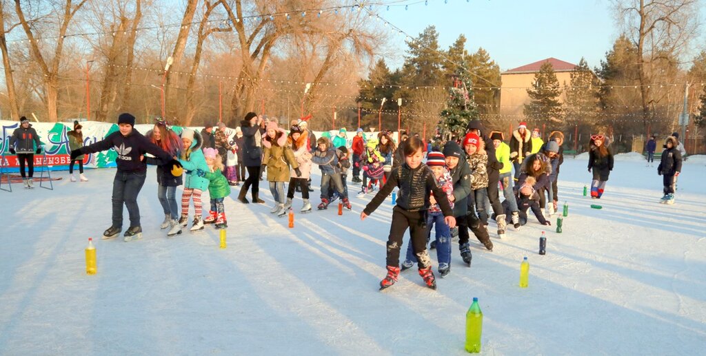 Buz pateni pistleri Ирбис, Taldıkorgan, foto