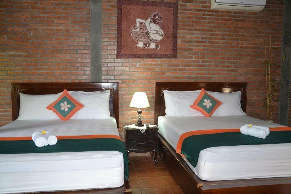 Otel NDalem Suryosaptono Guest House, Dünya, foto