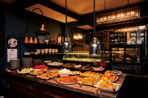 Faik Paşa Kafe (İstanbul, Beyoğlu, Kuloğlu Mah., Faik Paşa Cad., 41), kafe  İstanbul'dan