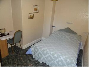 Oak Villa Hotel (England, Leeds), otel  Leeds'ten