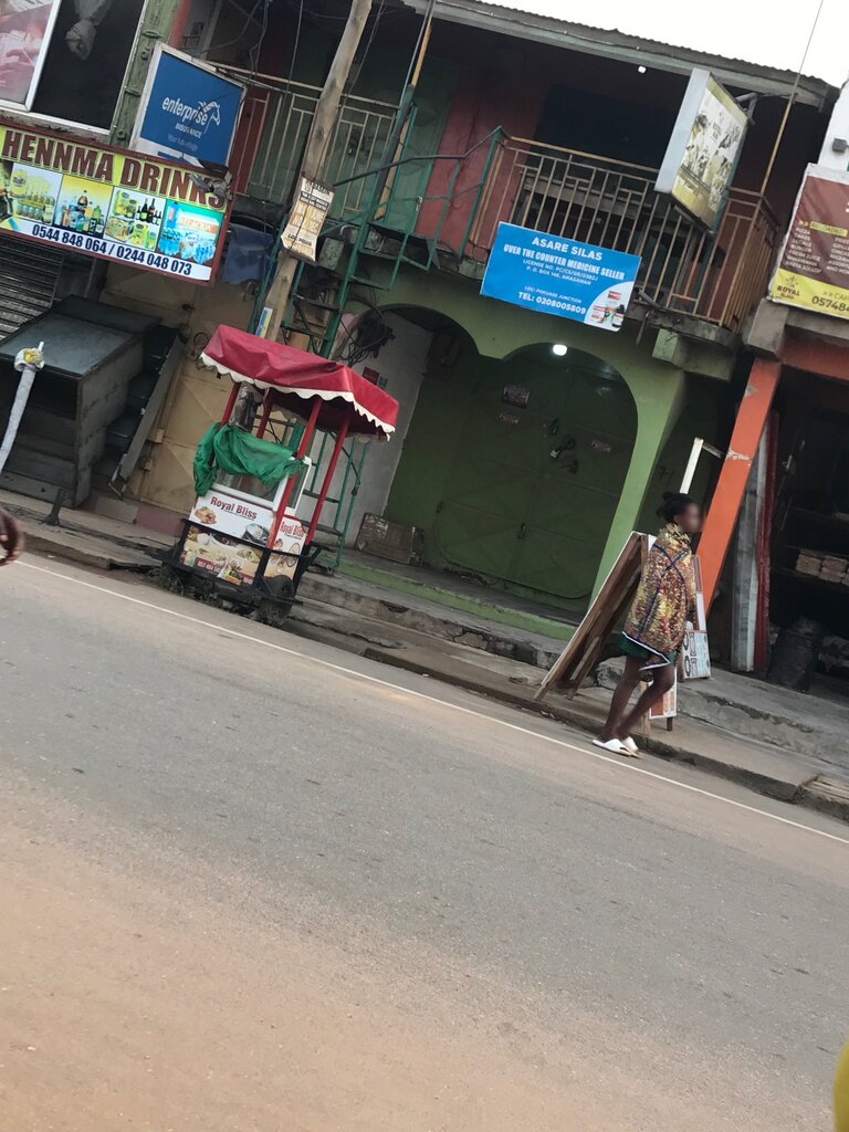 Tıp merkezleri ve klinikler Asare silas, Dünya, foto