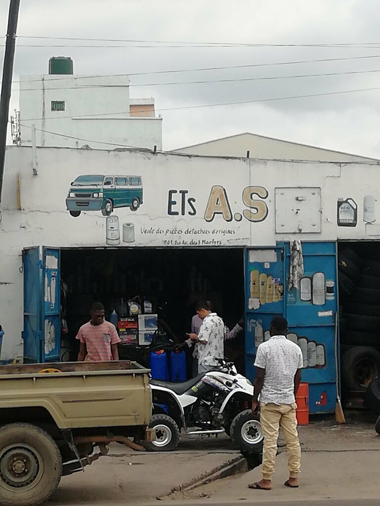 Yağlama ürünleri Ets AS, Brazzaville, foto
