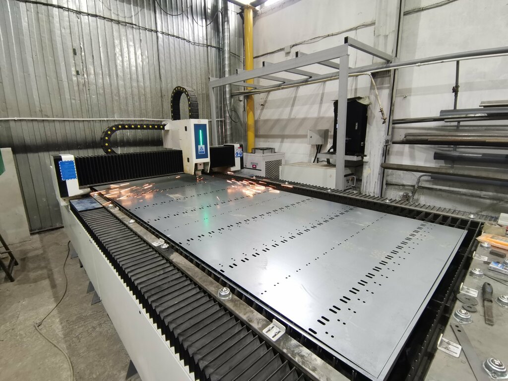 Metal ürün firmaları KrasMetallMontazh, Krasnoyarsk, foto