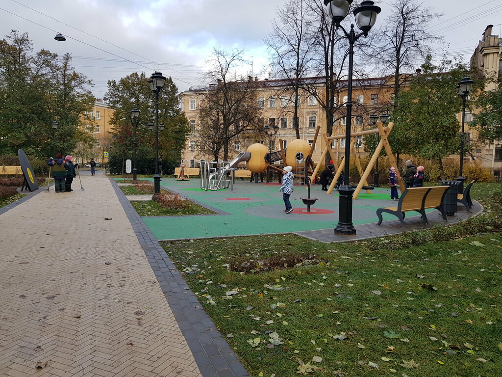 Oyun alanı Playground, Saint‑Petersburg, foto
