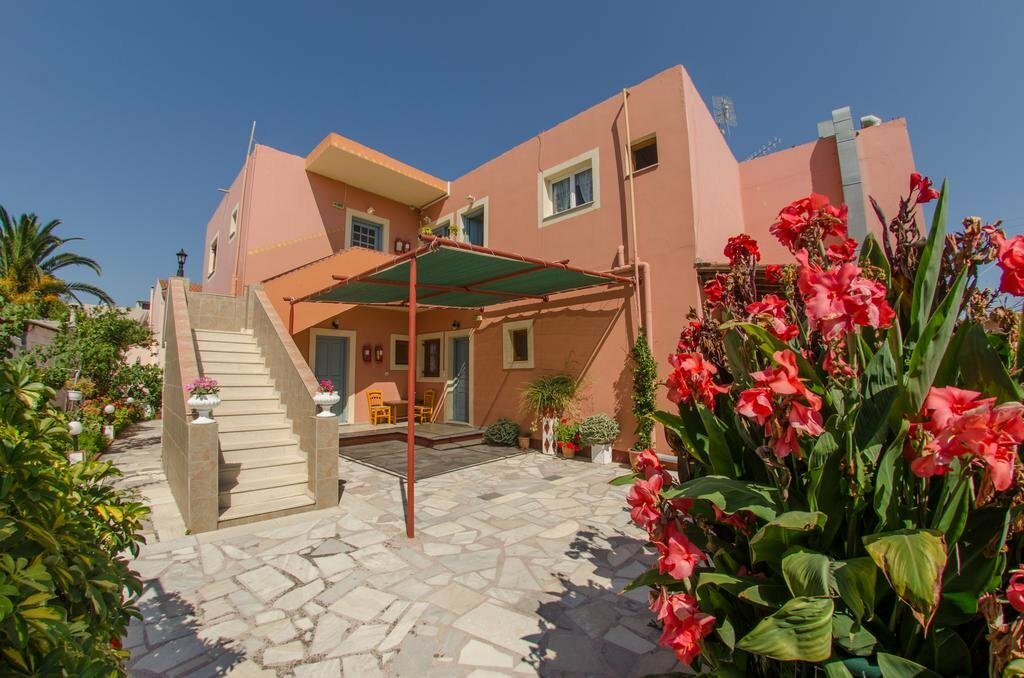 Kısa süreli konaklama Yanna's Apartments, Dünya, foto