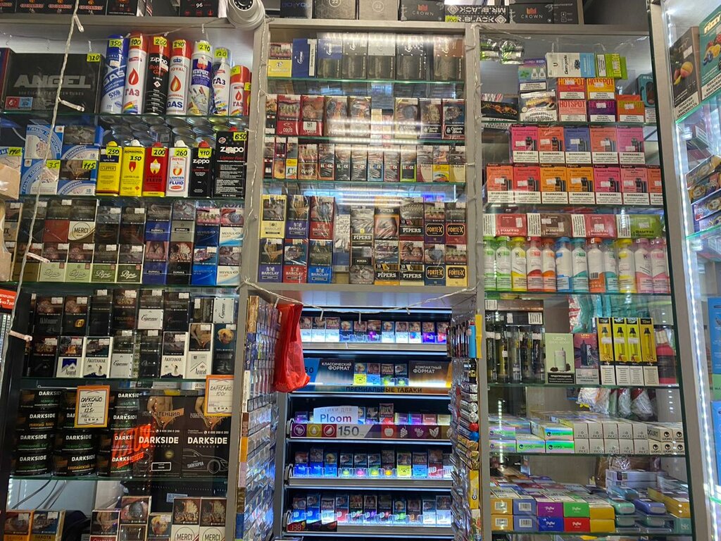 Tütün, sigara mağazaları Табак, Saint‑Petersburg, foto