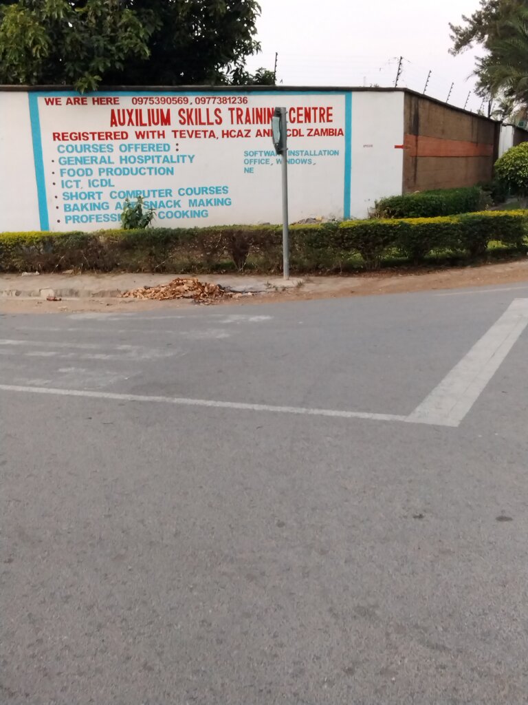 Ortaokul Auxilium skills training centre, Lusaka, foto