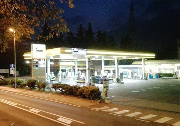 Otogaz dolum istasyonu Eni Stazione di Servizio Bar Ristorante- Lasta Fulvio e Perghem Mauro, Trento, foto
