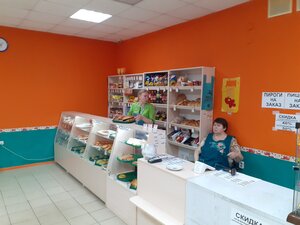 Светлячок (Oktyabrskiy Avenue No:63А), ekmek fırını  Petrozavodsk'tan