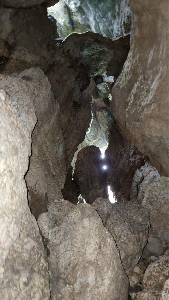 Doğa Голубиная пещера, Kırım Cumhuriyeti, foto