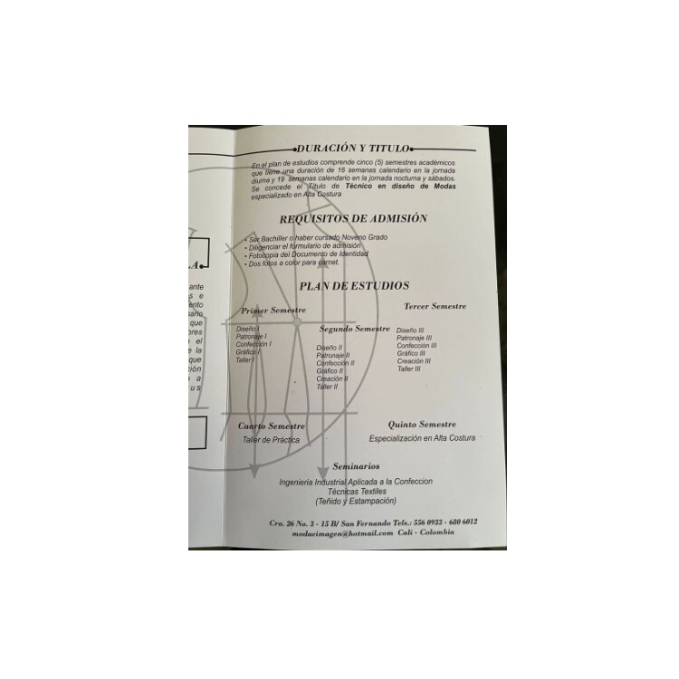 Giyim mağazası Academia moda e imagen Ltda, Cali, foto