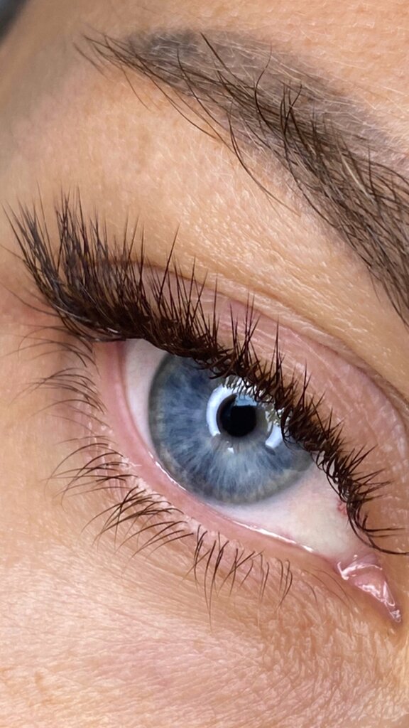 Kaş ve kirpik salonu Ciao LoLa, Yekaterinburg, foto