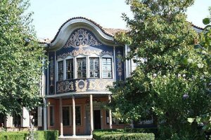 Арт хотел Дали (ул. Отец Паисий 11 А  Plovdiv, Bulgaria 4000Get Directions), otel  Filibe'den (Plovdiv'den)