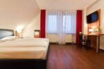 Hotel Domino (Baden-Württemberg, Ortenaukreis, Freihofstraße, 2), otel  Baden‑Wurttemberg'den