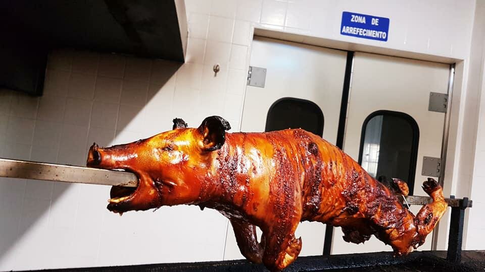 Restoran Leitão Tostado, Leiria, foto