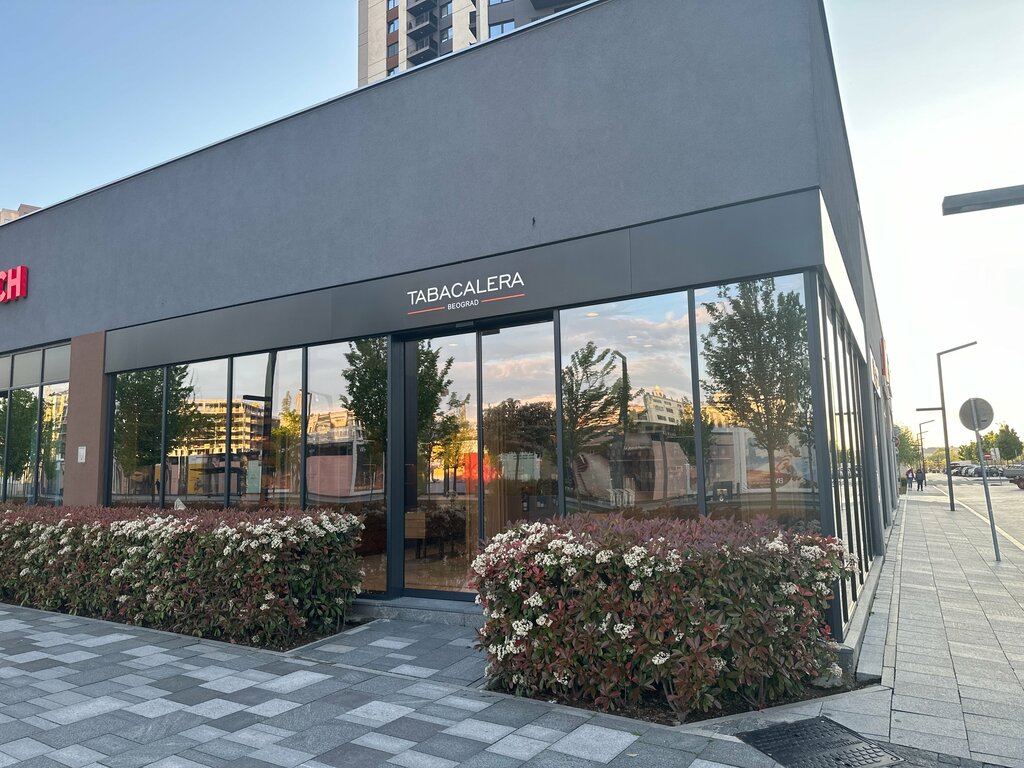 Tütün, sigara mağazaları Tabacalera, Belgrad, foto