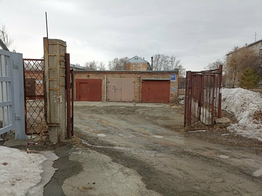 Garajlar Кировец, Novosibirsk, foto
