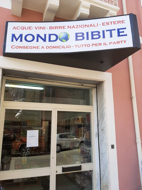 Alkolsüz içecekler Mondo Bibite, Calabria, foto