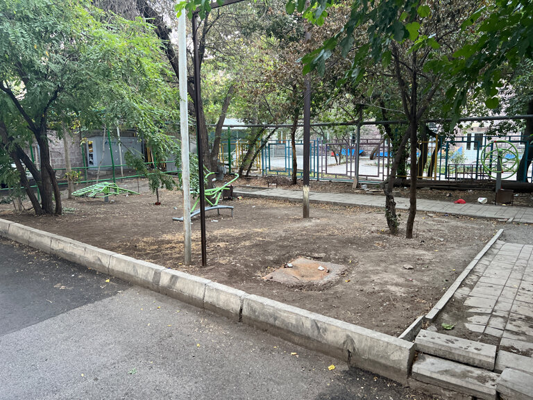 Oyun alanı Playground, Erivan, foto