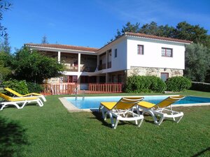 Quinta Da Chouza Agroturismo e Enoturismo (Braga, Celorico de Basto, Fermil), otel  Braga'dan