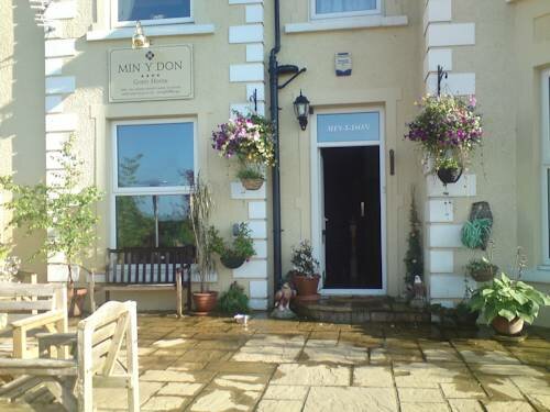 Otel Min Y Don Guest House, Galler, foto
