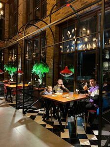 Forrest (ulitsa Dorsluzhba No:2А, posyolok Sargazy), kafe  Çeliabinskaya oblastından