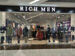 Rich Men (Kazanskoye Highway No:11), giyim mağazası  Nijni Novgorod'dan