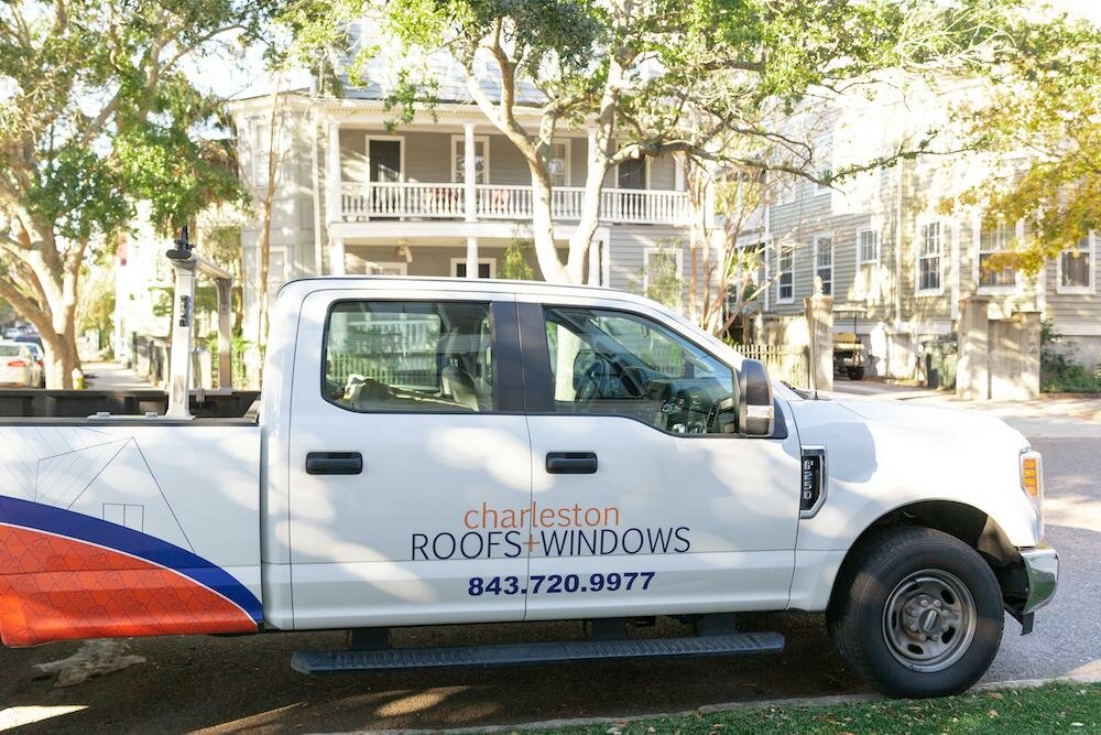 Çatı ve çatı materyalleri Charleston Roofs + Windows, Kuzey Charleston, foto