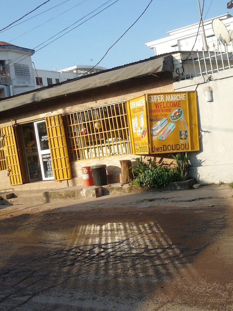 Süpermarket Super Marché Welcom, Brazzaville, foto