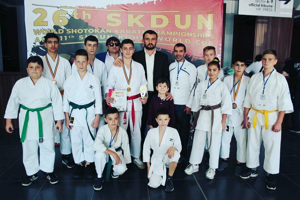 Spor kulüpleri Клуб дзюдо и карате, Gosnin Jutsu, Vulkaneshti, foto