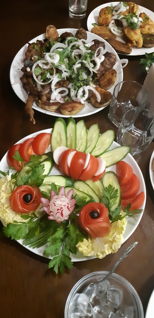 Hazır yemek teslim servisleri Srednoy Dvorik, Nijni Novgorod, foto