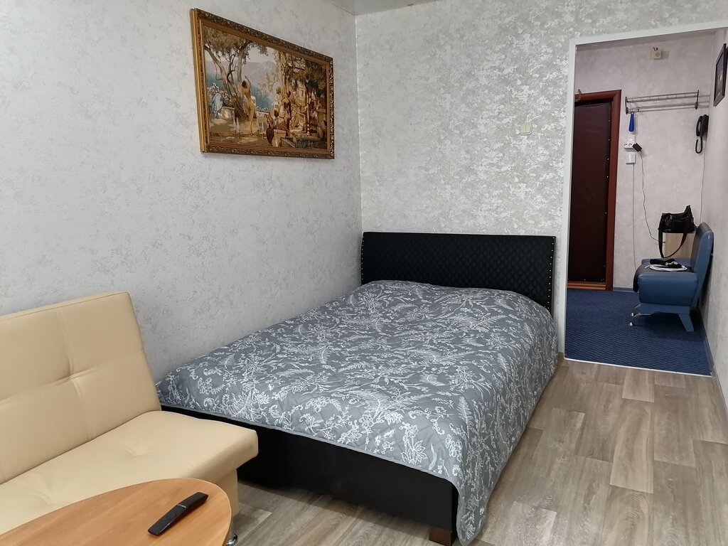 Otel Kvartira y metro Petrovhina, Minsk, foto