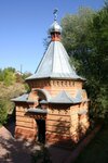 Малая часовня в честь Явления Урюпинской Иконы Божией Матери (Volgograd Region, Uryupinskiy rayon, Dobrinskoye selskoye poseleniye, sadovodcheskoye tovarishchestvo Stroitel), şapel, haç anıtı  Volgogradskaya oblastından