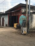 Ets Df (Brazzaville, Commune de Poto-Poto, Des Beaux Parents Avenue), kasap, şarküteri  Brazzaville'den