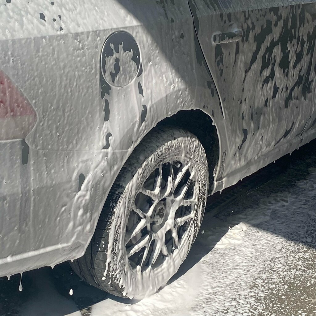 Oto yıkama Акварамаэнгельс, Engels, foto