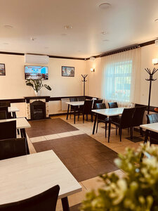 Shashlychny dvor (Parfyonova Street No:20, mikrorayon VRZ), kafe  Barnaul'dan