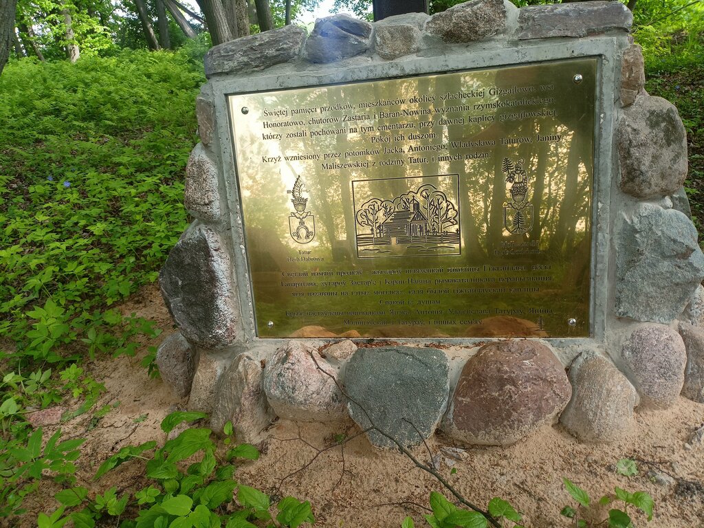 Anıt, heykel Польское кладбище, Mogiliovskaya oblastı, foto