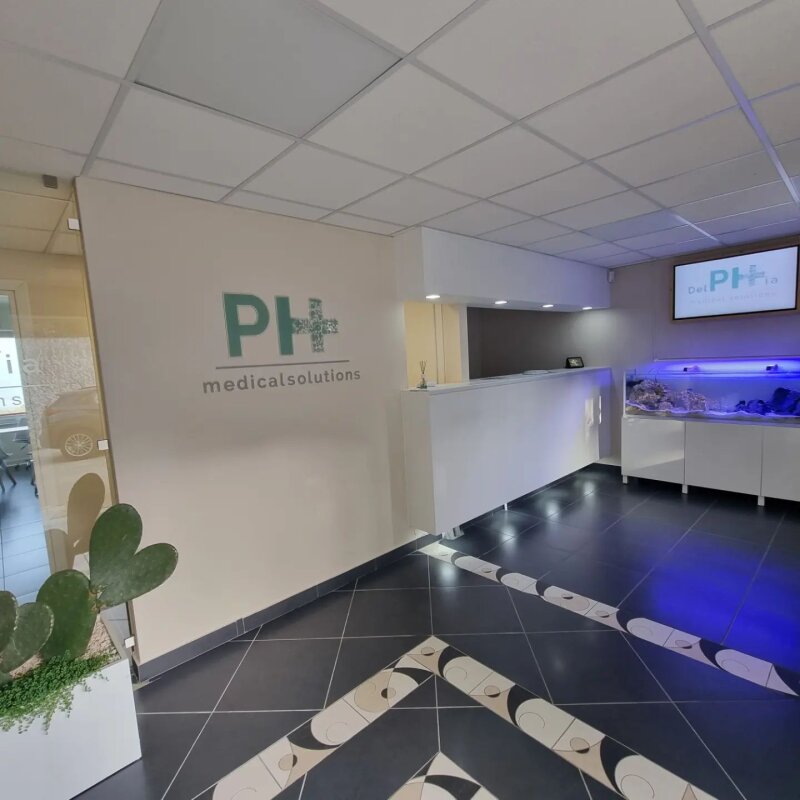 Poliklinikler Delphia Medical Solutions, Calabria, foto